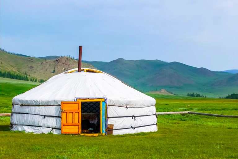 Mongolia Ger Camps - What Is A Mongolian Ger? - Go Mongolia Tours