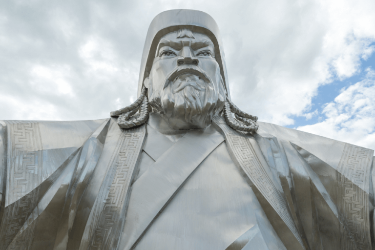 Genghis Khan Statue in Mongolia - 10+ Interesting Facts You Need To ...
